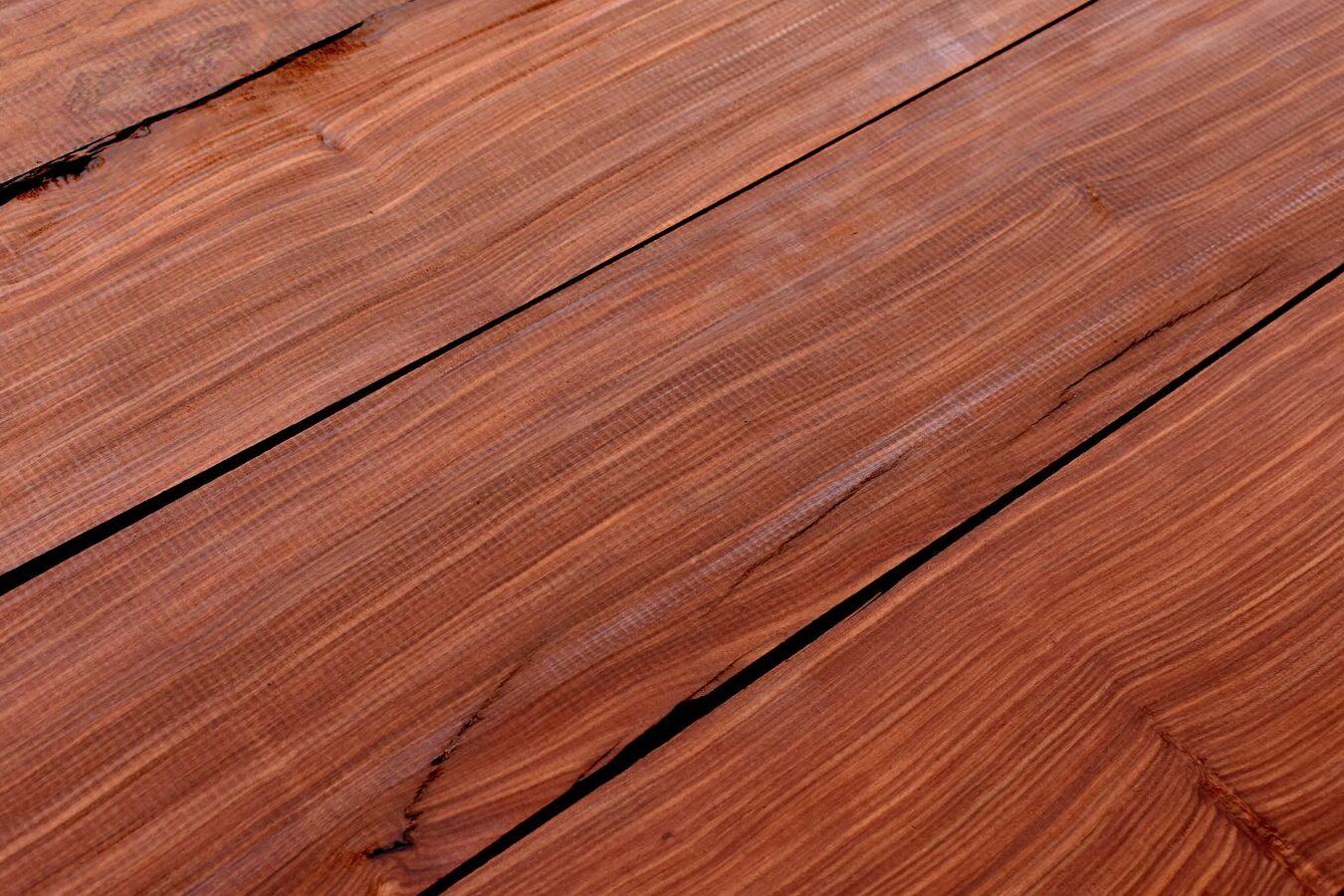 Pauferro 【Info】 [2025]